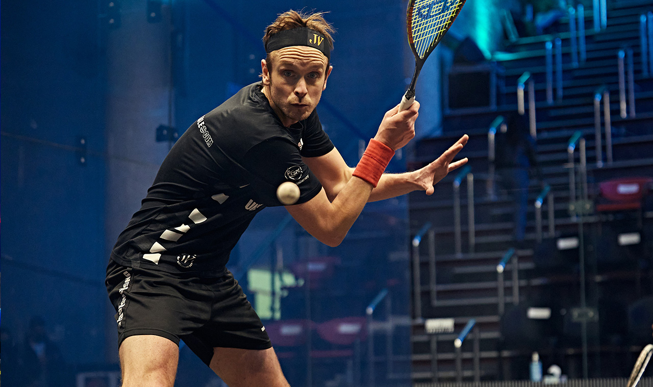 Learn from James Willstrop: Episode 4 - Racket Setup - SQUASHTV