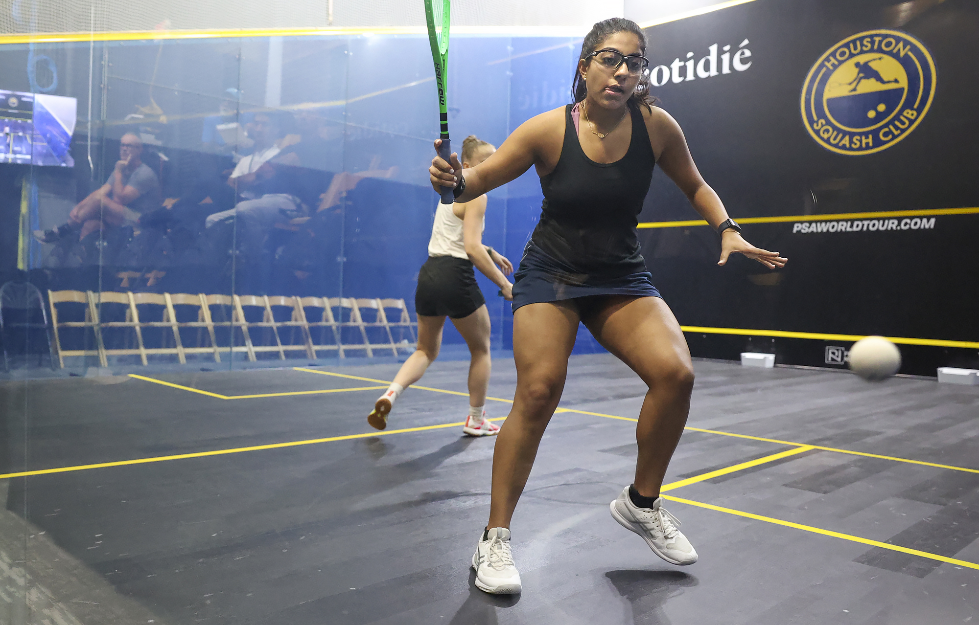 Round 2 – Riya Navani v Emily Whitlock - SQUASHTV