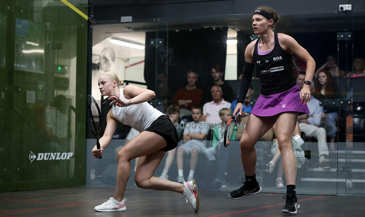 Round 1 – Isabel McCullough v Sarah-Jane Perry - SQUASHTV